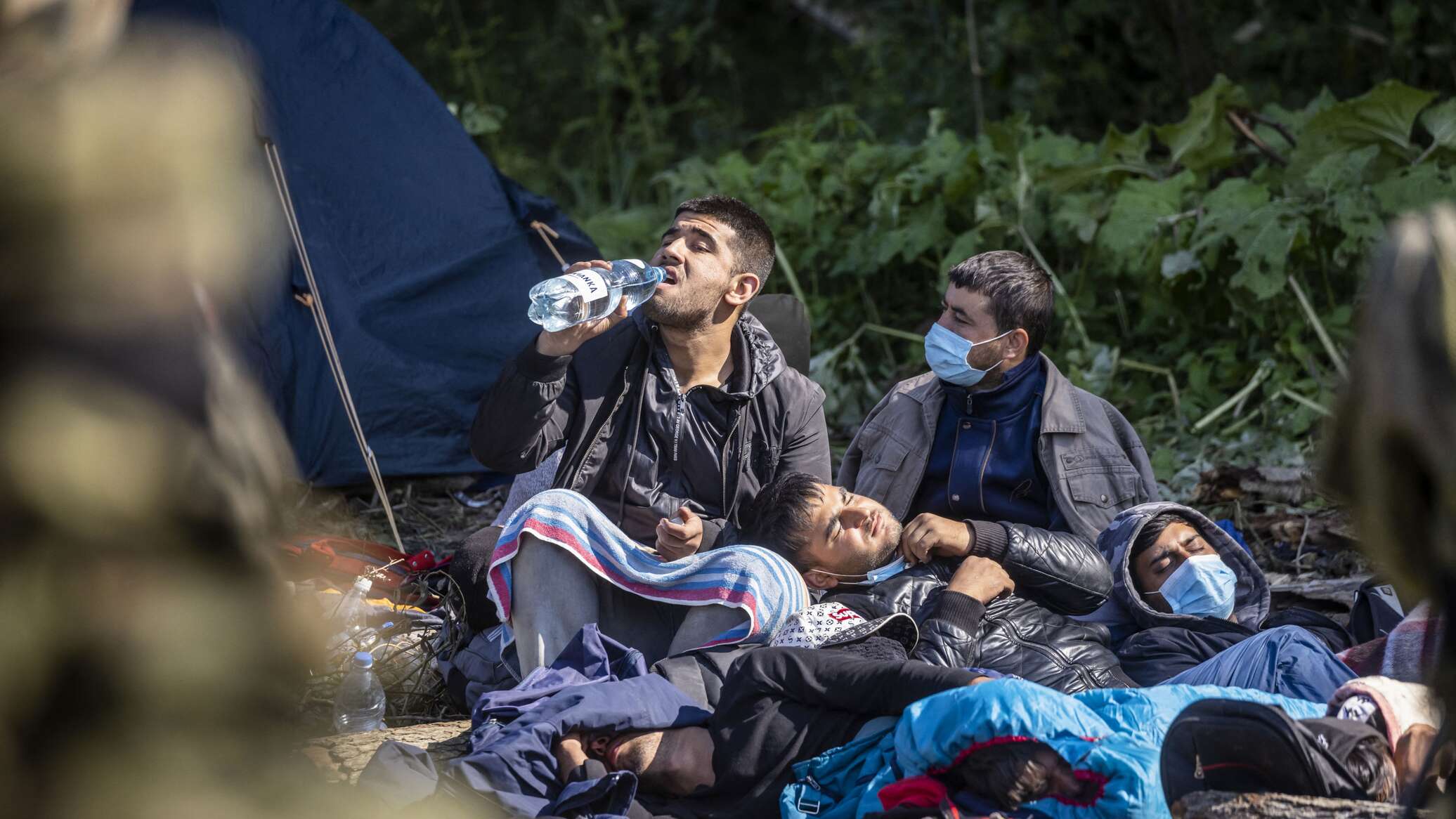 პოლონეთი ბელარუსთან საზღვარზე კედლის აგებას გეგმავს - 15.11.2021-ს ...