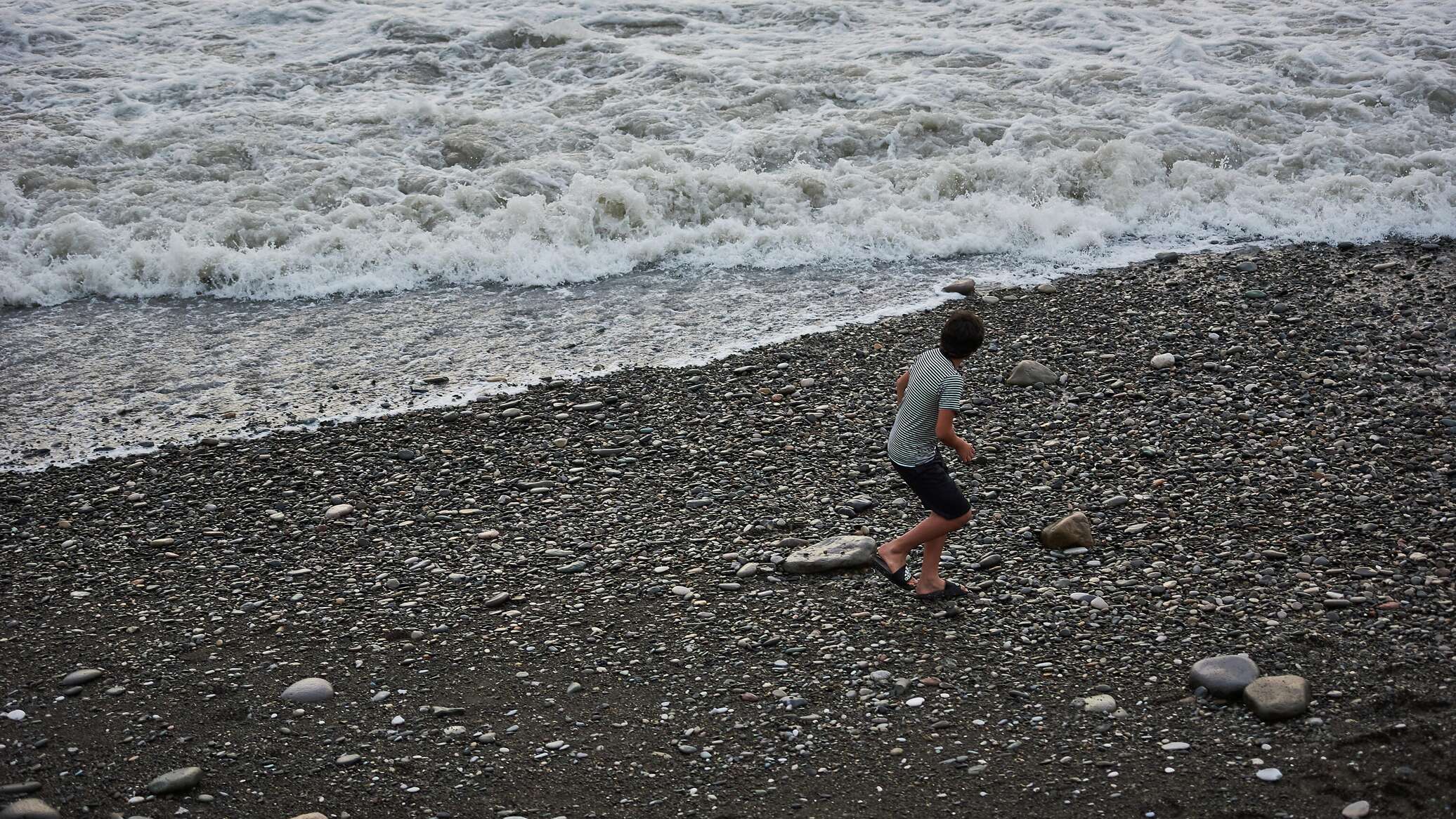 არის თუ არა უსაფრთხო ბანაობა შავ ზღვაში - სანაპიროზე სინჯები აიღეს - 15 ...