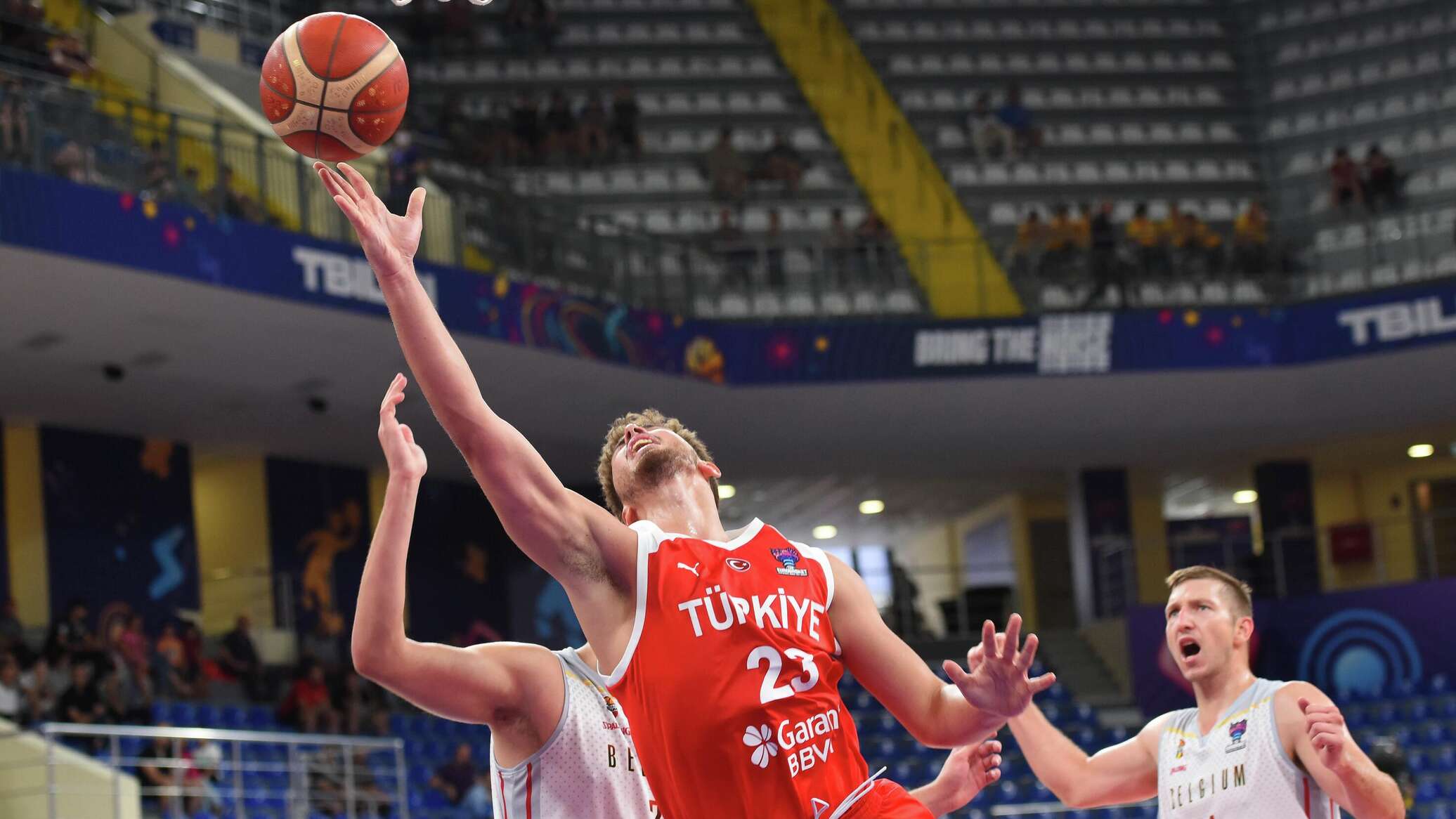 საქართველოს კალათბურთის ნაკრებს გულშემატკივრის მხარდაჭერის იმედი აქვს ...